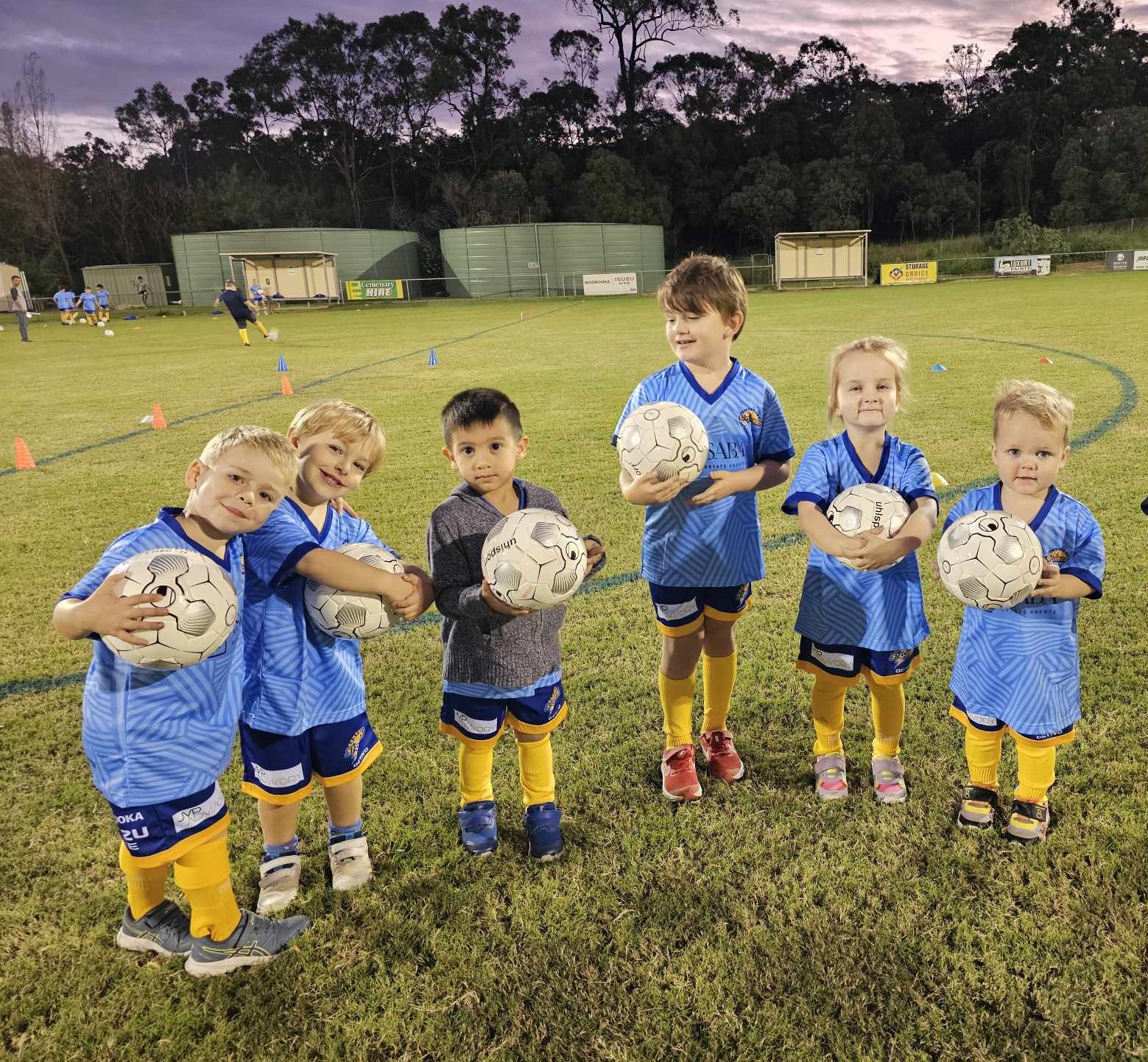 2025 Coles MiniRoos, Juniors & Senior Registrations Open – Centenary ...